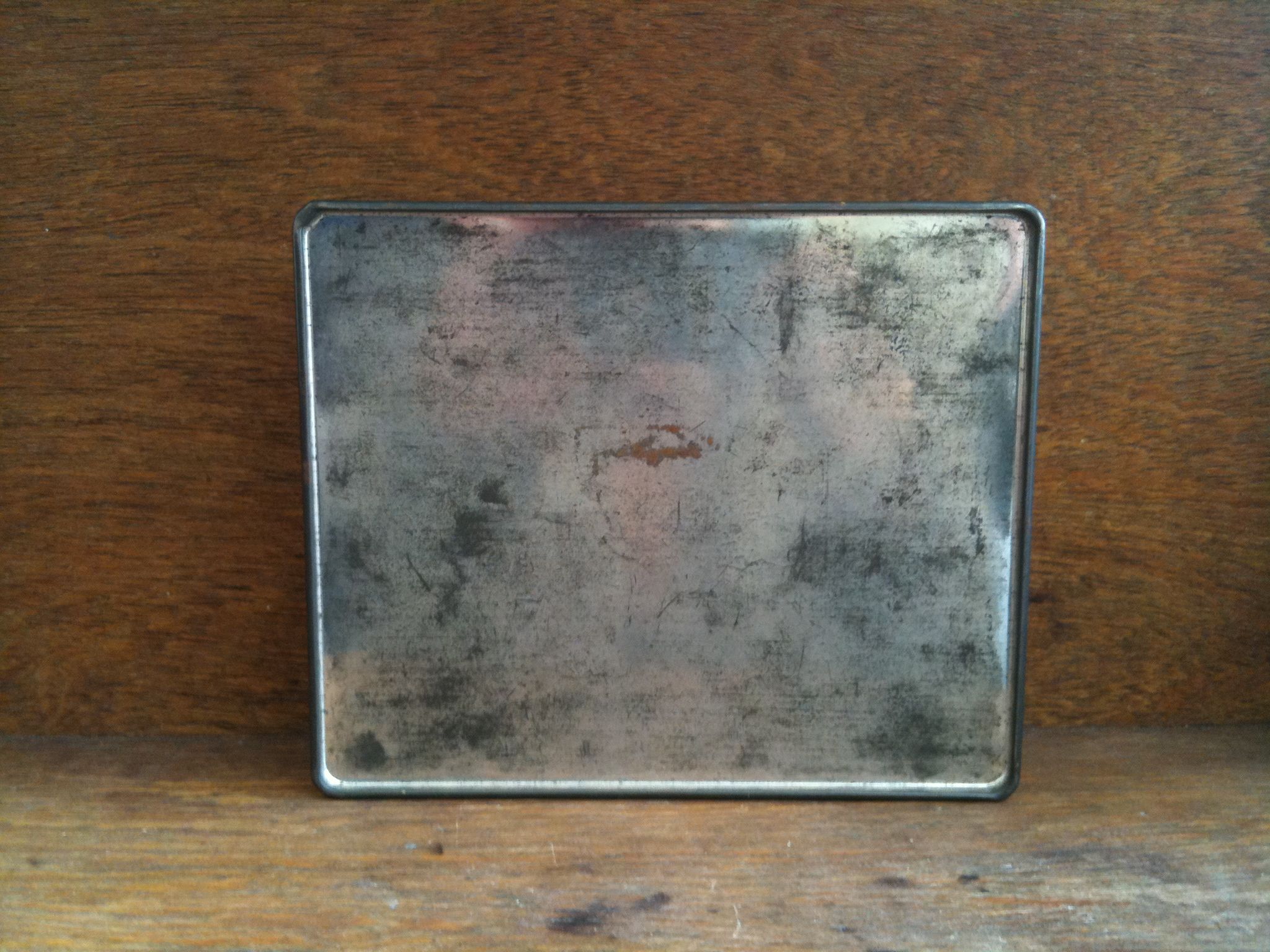 Vintage English Scenery Tin Box on Luulla